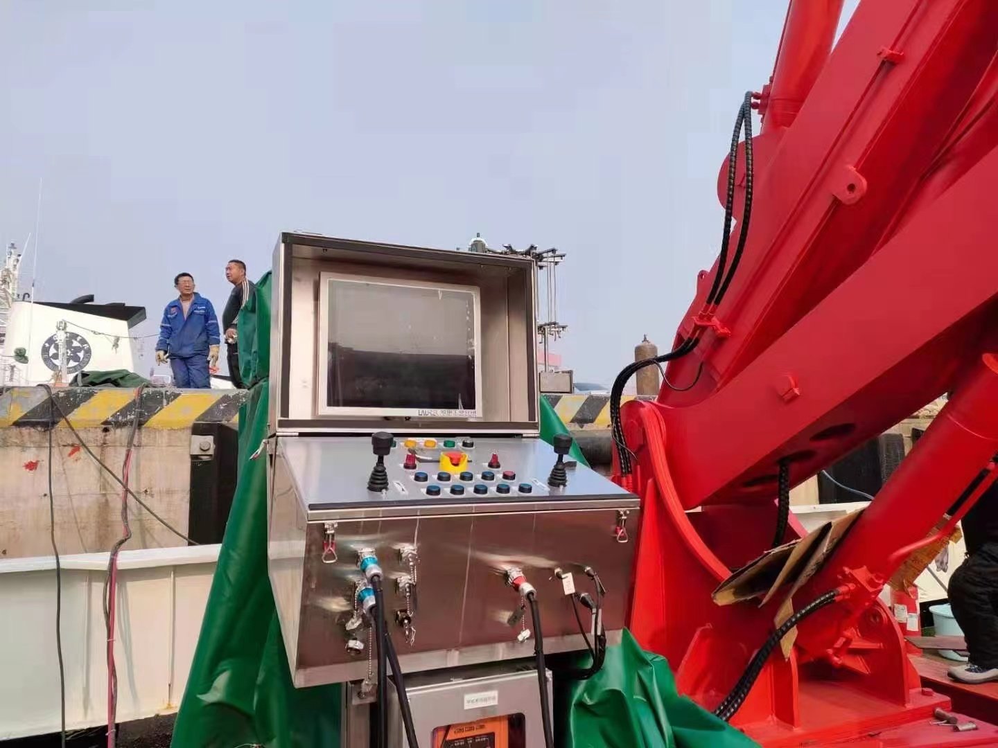 Stainless Steel Monitor In Marine/Boat/Yacht Projects - HMIvision - The ...